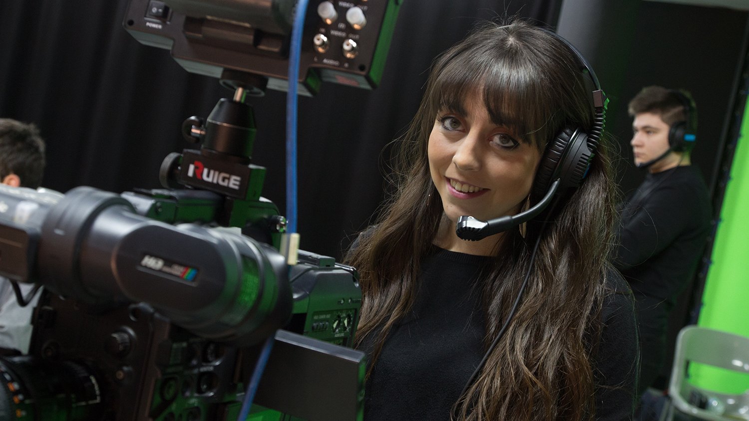 Luciente Films busca operadora de cámara para programa de TV | CPA Online